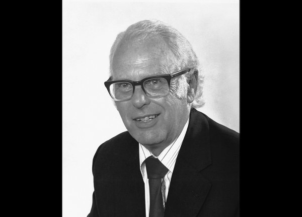 David Gladstone Downey (1922–2013) | Engineering NZ